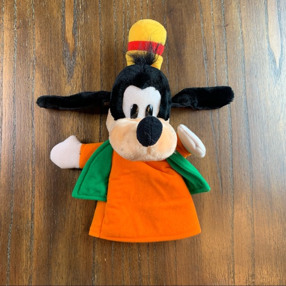 Disney | Toys | Vtg Goofy Hand Puppet Disneyland Walt Disney World ...